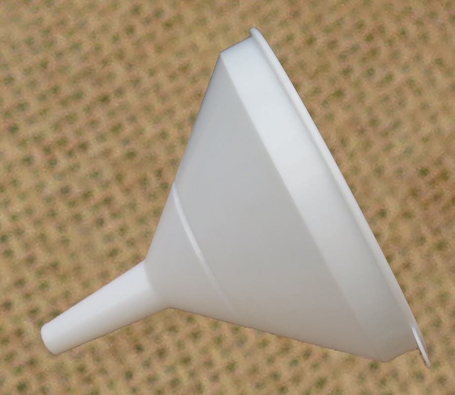 FUNNEL WITH FILTER MESH ATTACHMENT 22cm - eurogarden.eu